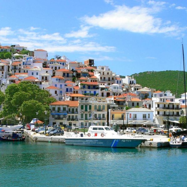 Βορειες Σποραδες – Παράλια Λάρισας – Τουριστικοι Προορισμοι στα 100 χιλ